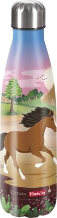 Step by Step Isolierte Edelstahltrinkflasche Wild Horse Ronja braun, Pferd, auslaufsicher mit Schraubverschluss, 100% recycelbar, für Schule und Freizeit, 0,5 Lite