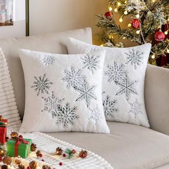 Miulee Lot de 2 Housse de Coussin No&euml;l Motif Flocon de Neige D&eacute;cration de No&euml;l Laine Artificiel Imitation Lapin Cheveux Taie doreiller Doux pour Canap&eacute; Salon