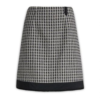 Moncler Stilvolle Gonne f&uuml;r Modebegeisterte - - Skirts - Damen - Schwarzk - S