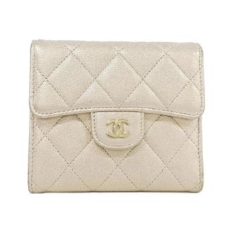 Chanel Pre-owned Portefeuille Portefeuille M&eacute;tallique Classique Intemporel en Cuir dAgneau - Femme - Pre-owned - Jaune - Taille: ONE Size