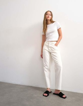 Topshop Orson - Bequeme, gerade geschnittene Jeans Knochenwei&szlig; mit mittelhohem Bund
