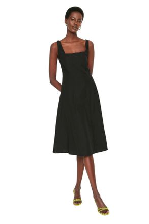 Trendyol Damen Midi Standard Regular Kleid, Schwarz, XS EU