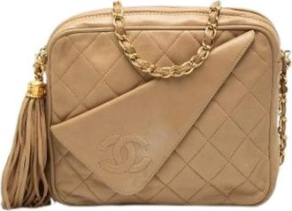 Chanel Sac bandouli&egrave;re matelass&eacute; en cuir dagneau Pre-owned - Femme - Pre-owned - Beige - Taille: ONE Size
