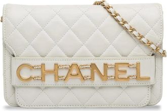 Chanel Pre-owned 19 Sac bandouli&egrave;re matelass&eacute; en cuir dagneau - Femme - Pre-owned - Blanc - Taille: ONE Size