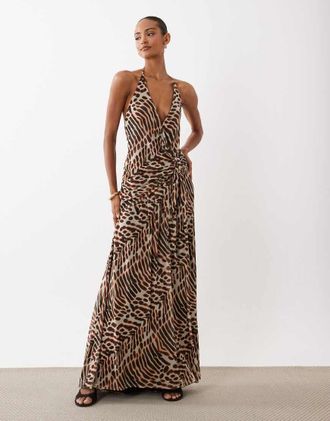 Asos Robe longue &agrave; d&eacute;collet&eacute; plongeant et d&eacute;tail foulard - imprim&eacute; animal-multicolore
