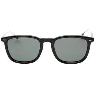 HUGO BOSS Sonnenbrille mit schwarzem Rahmen und grauen Gläsern