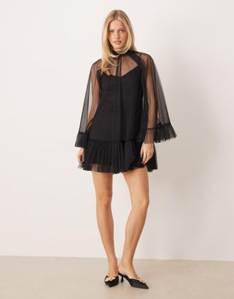 Lace & Beads Robe courte &agrave; col montant et manches transparentes - Noir