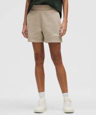 lululemon Sweatshorts aus schwerem für Frauen - 13 cm - Größe 2XS in Sheer Oak