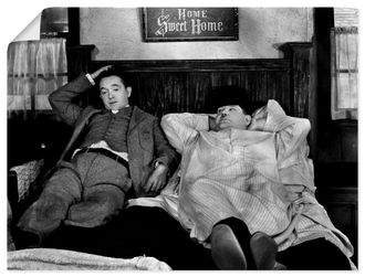 Artland Wanddeko Poster & Kunstdrucke Wandposter 80x60 cm Film TV Kino Dick und Doof Laurel und Hardy Stars Kom&ouml;die Vintage Schwarz Wei&szlig; Filme S9YD