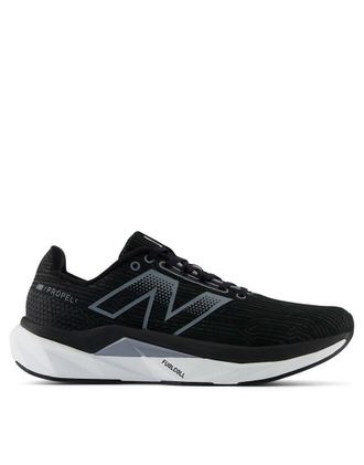 New Balance FuelCell Propel V5 - Sneaker in Schwarz