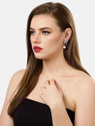 Avant-Garde Paris Ohrringe Isadoraette