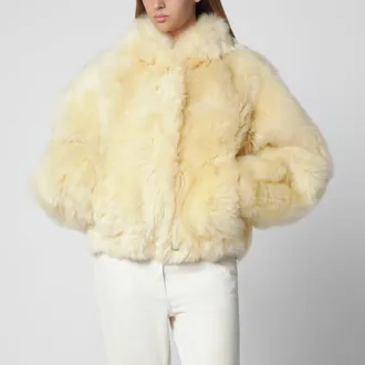 BLANCHA Kurze Kapuzenjacke aus Fell in Lemon-Beige