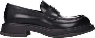 Gucci Mocassins, Homme &agrave; la peau noire
