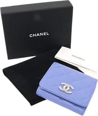 Chanel Portefeuille Matelass&eacute; Pre-owned (tri-fold) - Femme - Pre-owned - Bleu - Taille: ONE Size