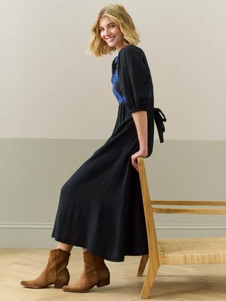 Women’s Brora 200+ Clothing @ Stylight