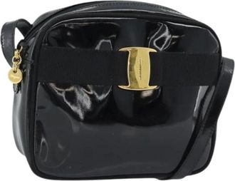 Ferragamo Sac port&eacute; &eacute;paule Pre-owned en &eacute;mail - Femme - Pre-owned - Noir - Taille: ONE Size