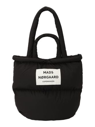 Mads Norgaard Shopper