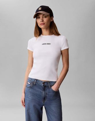Calvin Klein Jeans T-shirt coupe classique avec logo floqu&eacute; - Blanc