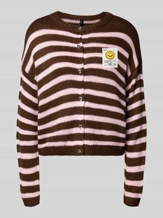 Only Strickjacke mit Herzpatch