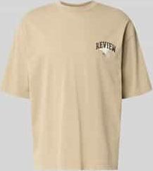 Review T-Shirt mit Logo- und Motiv-Print