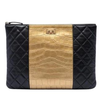 Chanel Pre-owned Pochette en cuir matelass&eacute; gaufr&eacute; - Femme - Pre-owned - Multicolore - Taille: ONE Size