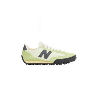 New Balance Gator Run Sneakers