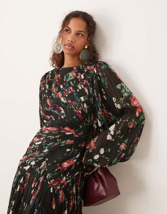 Asos Robe longue fronc&eacute;e et froiss&eacute;e &agrave; manches longues, taille basse et imprim&eacute; fleurs - Kaki-Multicolore