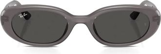 Ray-Ban lunettes de soleil &agrave; monture ovale - Gris