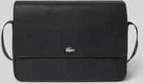 Lacoste Umh&auml;ngetasche mit Label-Applikation