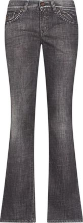 HUGO BOSS HOSEN & R&Ouml;CKE - Jeanshosen auf YOOX.COM