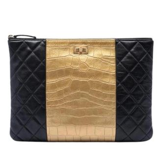 Chanel Pre-owned Quilted Embossed Leather Clutch - - Pre-owned - Damen - Mehrfarbig - ONE SIZE