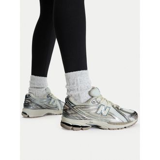 New Balance Sneakers New Balance M1906REE Silberfarben
