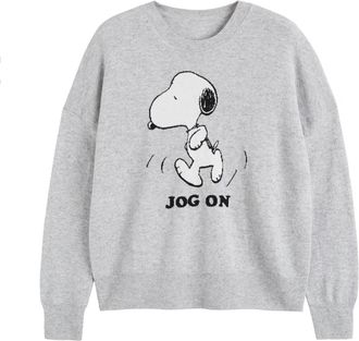 Chinti and Parker Pullover Jog On Snoopy