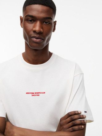 Tommy Jeans T-Shirt TJM RELAX FIT SAILBOAT aus Jersey mit R&uuml;ckengrafik