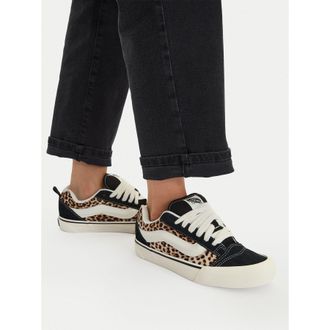 Vans Sneakers aus Stoff Vans Knu Skool VN000E9XYY61 Braun