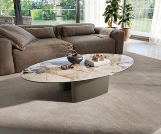 DELIFE Couchtisch Edge Oval 140x80 cm Keramik Patagonia Poliert Ovada Effektfinish Titan, Couchtische