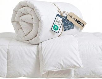 Homescapes Daunendecke 135x200 cm - Warme Winterdecke W&auml;rmeklasse 4-5, Entenfedern & Daunen Bettdecke, 550 GSM F&uuml;llung, Steppdecke, Oeko-TEX Standard 100