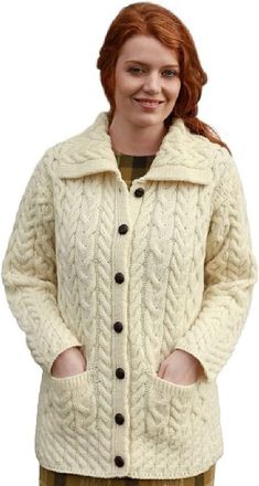 Aran Woollen Mills Lange Merinowolle Aran Knit Chunky Cardigan mit Kragen Umklappen f&uuml;r Damen (Natur, XXL)