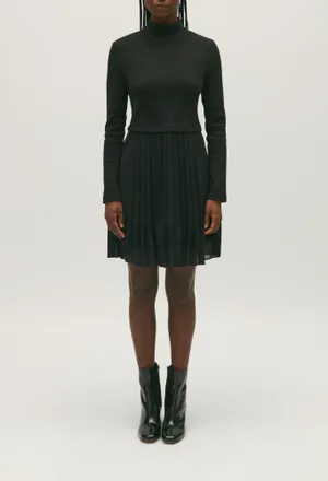 Claudie Pierlot Robe Twist courte pliss&eacute;e noire