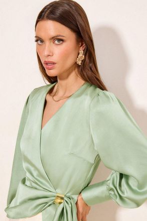 Lipsy Satinbluse Lipsy Satin-Oberteil mit Metallverzierung, Regular (1-tlg)