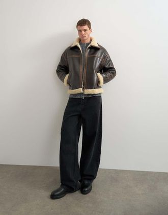 Topman Jacke aus Kunstfell in Espressobraun