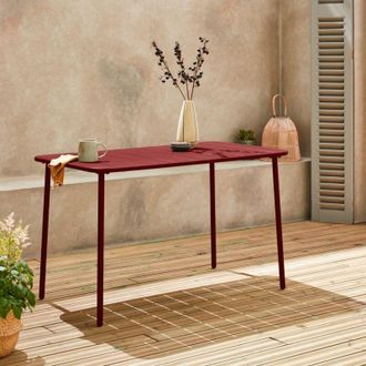 Sweeek Table de jardin m&eacute;tal 4 places. terre de sienne. Amelia. 120x70cm. traitement antirouille. lattes et bords arrondis