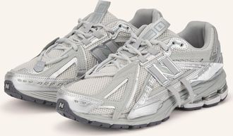 New Balance Sneaker 1906 grau