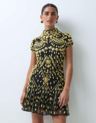 Asos Minikleid mit Kappen&auml;rmeln und Verzierungen in Schwarz