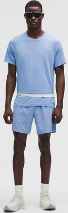 lululemon Short Pace Breaker non doubl&eacute; pour Hommes - 18 cm - Bleu - Taille XL