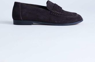Topshop Charlie - Flache Loafer aus echtem Wildleder in Schokobraun-Brown