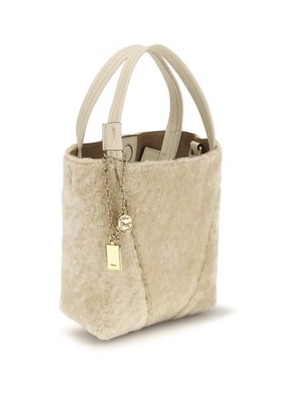 Chlo&eacute; Spin Bucket Bag - Beige