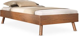 IDIMEX Futonbett Karri aus Massivholz, 100 x 200 cm, Kastanie - Holzbett mit konischen F&uuml;&szlig;en, Einzelbett f&uuml;r Schlafzimmer, Massivholz-Bett mit niedriger Rahm