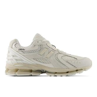 New Balance Unisex 1954R in Wei&szlig;/Beige, Wildleder/Mesh, Gr&ouml;&szlig;e 38.5