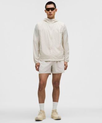 lululemon Short Pace breaker non doubl&eacute; pour Hommes - 13 cm - Taille 2XL